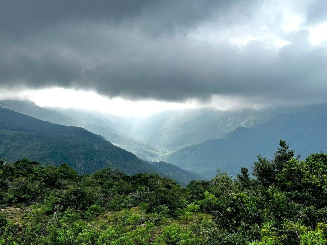 Explore Knuckles Manigala – A Trekker's Paradise in Sri Lanka - TRAILOKA